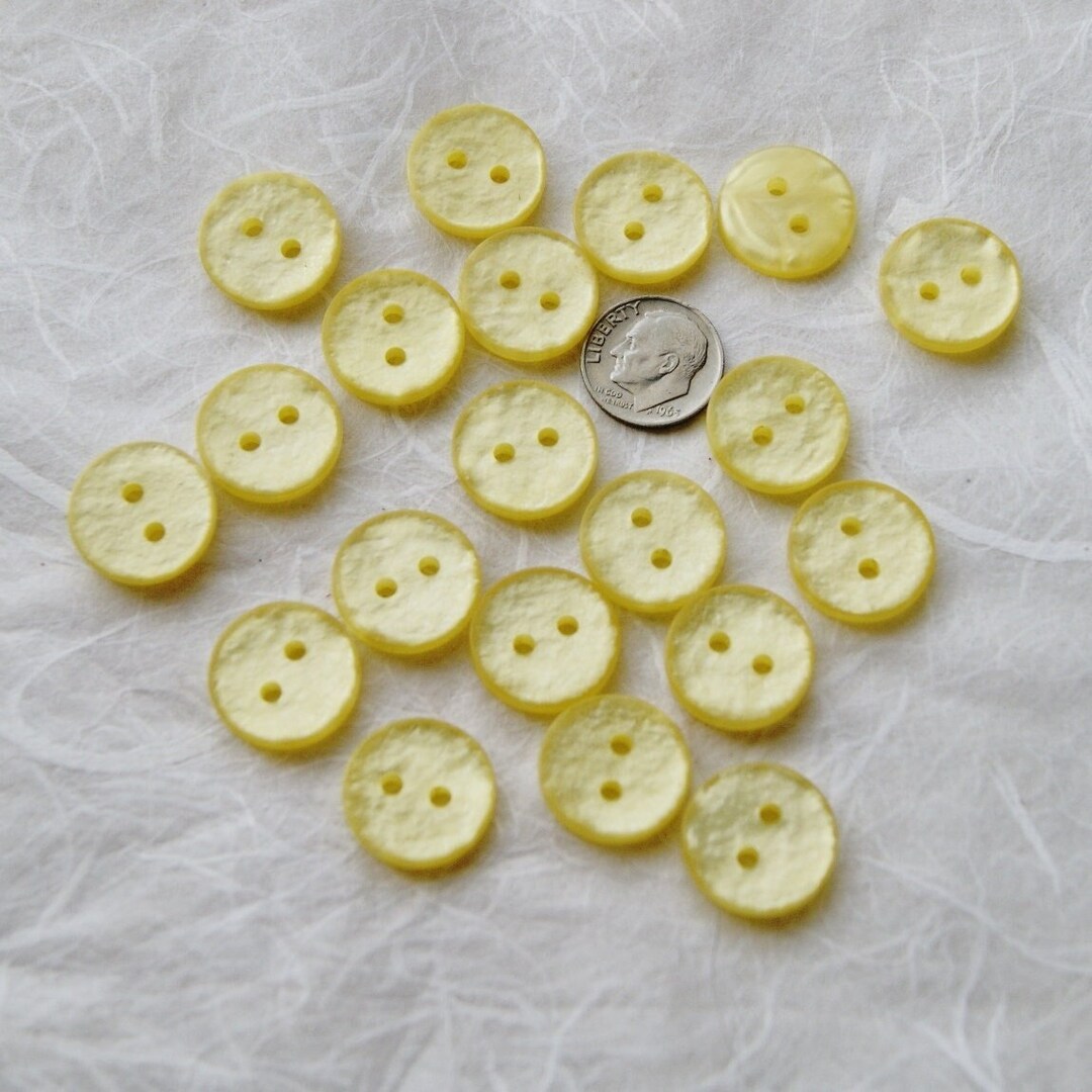 20 Yellow Buttons 11/16", Bright Yellow, Pearled, 2 Hole, Faux MOP ...