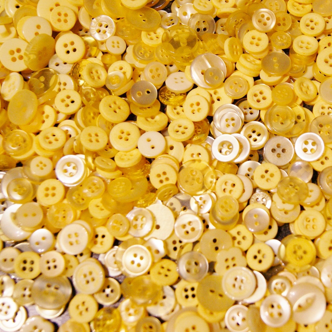200 Button Bright Yellow Buttons Small Buttons Bright Yellow - Etsy