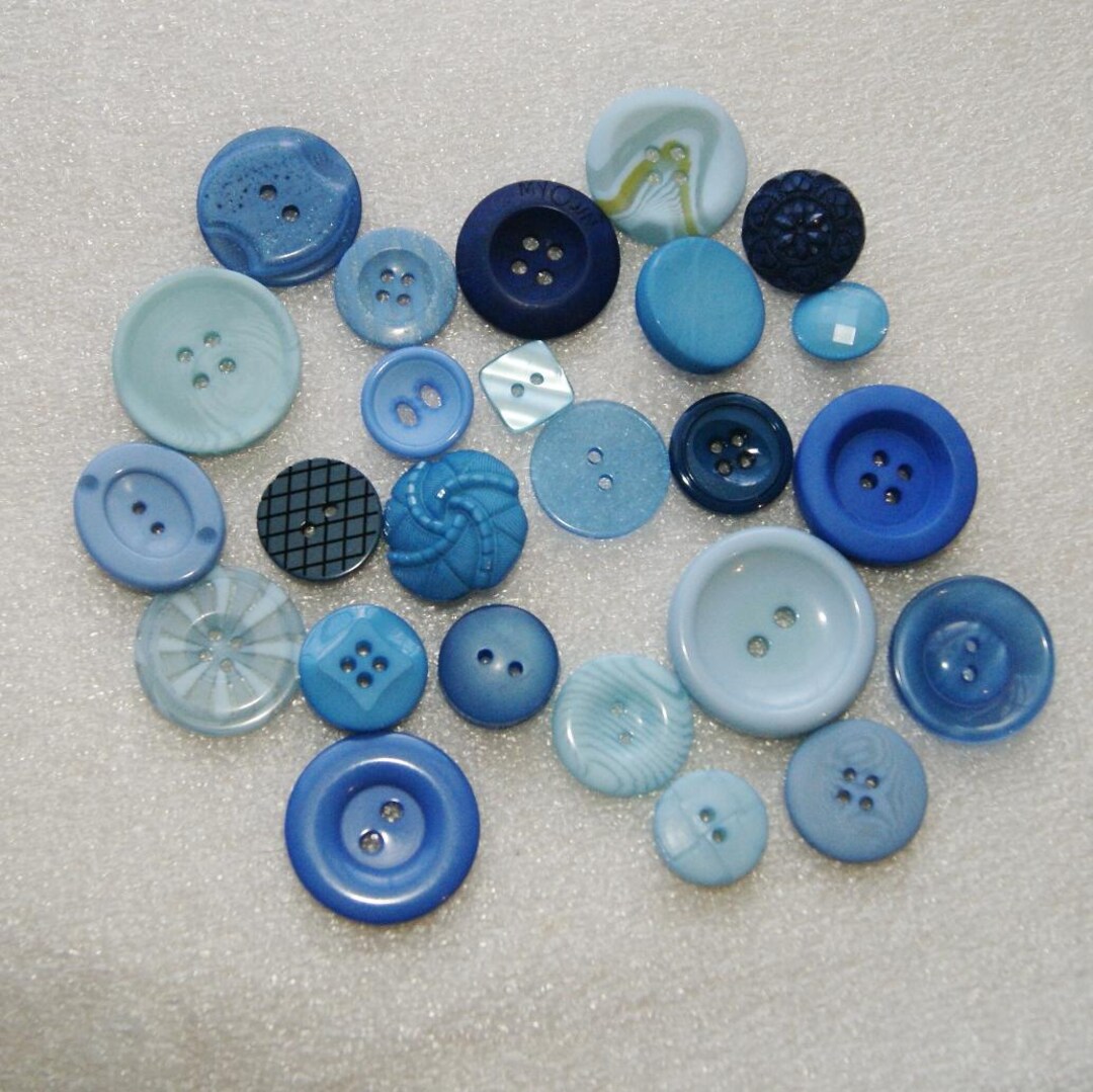 25 Blue Buttons, Blue Mix Button Collection, Sewing, Crafting Jewelry ...