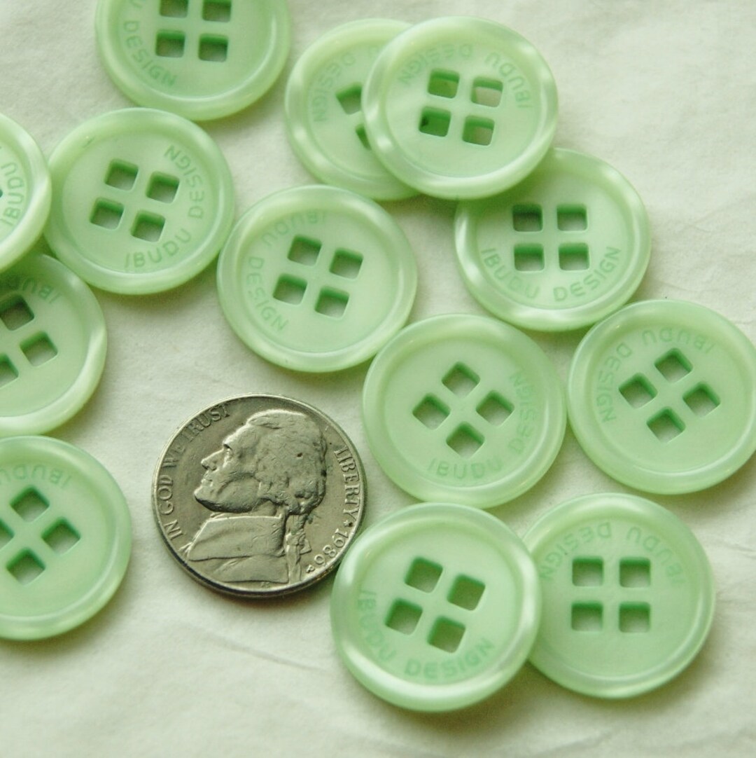 8 Matching Buttons, 13/16, Square Holes, Sea Foam Mint Green Button Mix ...