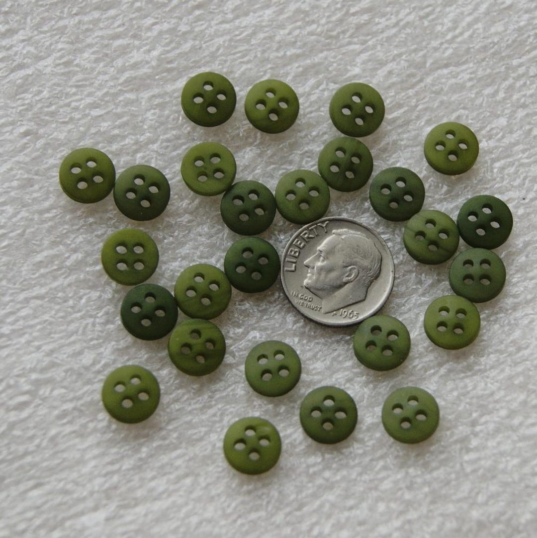 25 Green Buttons, Avocado, Olive, 1/3" Matching Buttons, Sewing, Craft ...