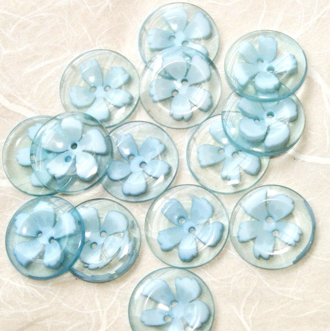 5 Blue Buttons, Clear and Light Blue Floating Flower Matching Buttons ...