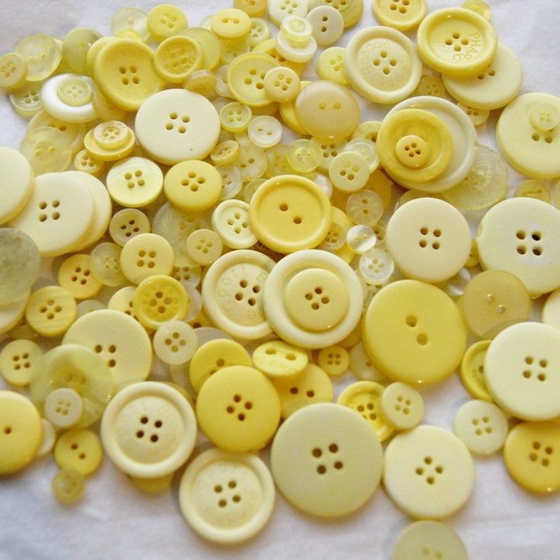 100 Yellow Buttons Mixed Yellows Assorted Sizes Sewing | Etsy