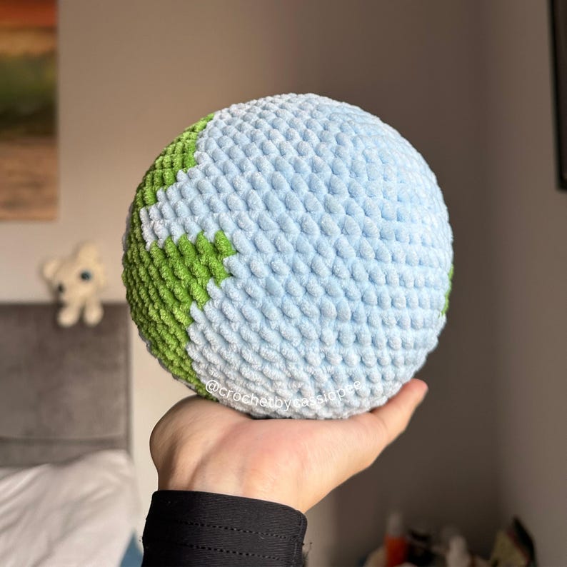 Earth Plush Crochet Pattern | Jellycat Inspired Cute Planet Crochet - Etsy