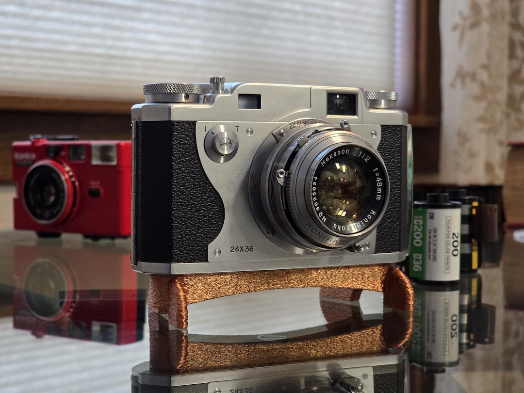 1/4 Mount Camera Display Stand - Etsy