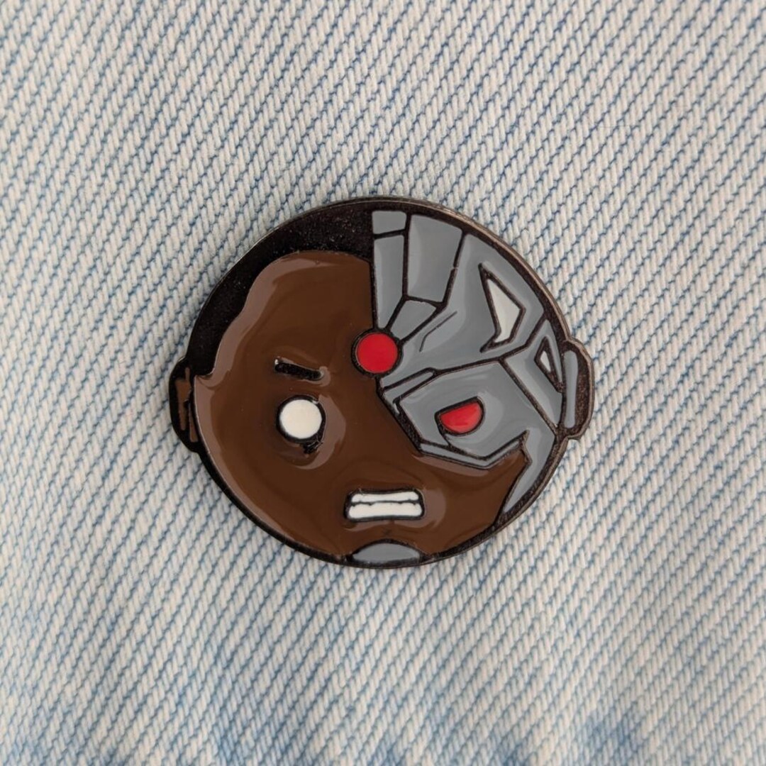 Cyborg Enamel Pin – DC Comics Teen Titans Superhero Lapel Pin - Etsy