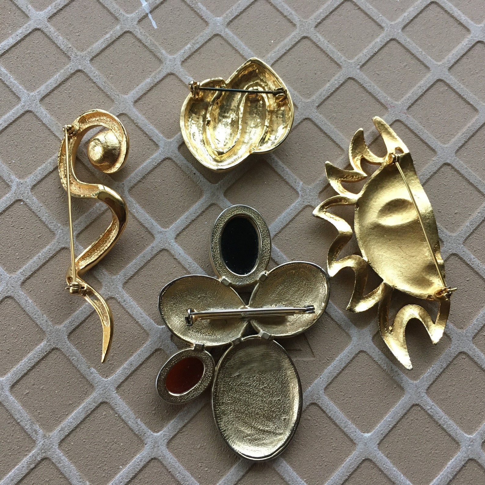 Collection of 4 Large Gold Tone Brooches Pins FREE SHIPPING | Etsy