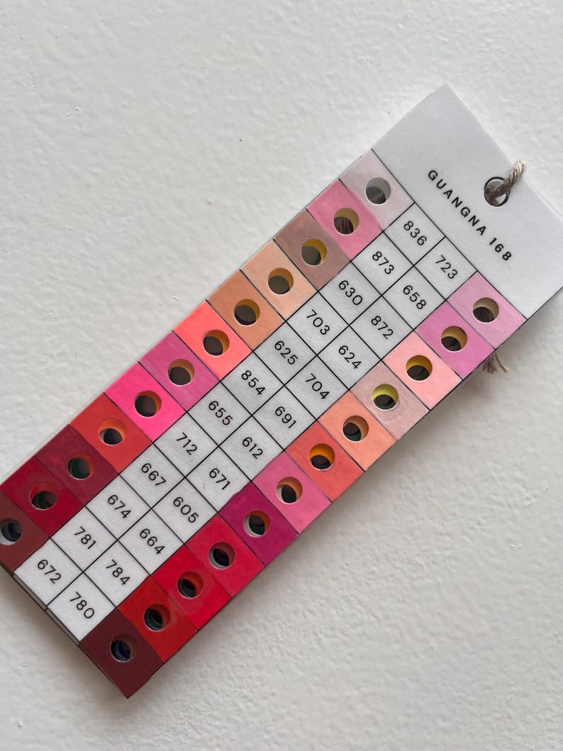 Guangna 168-piece Acrylic Paint Markers Colour-organised Swatch ...