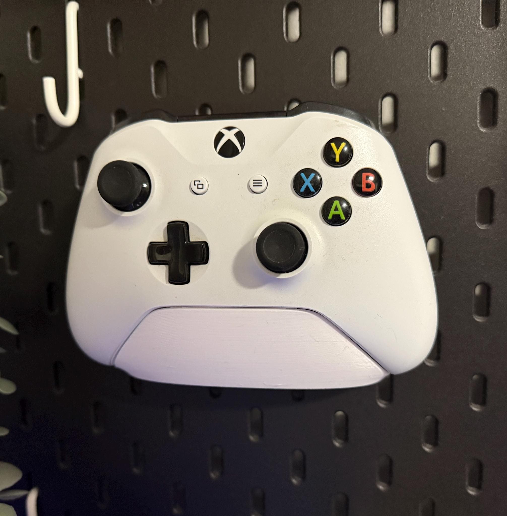 Xbox Controller Holder for IKEA SKÅDIS Pegboard – Sleek & Secure ...