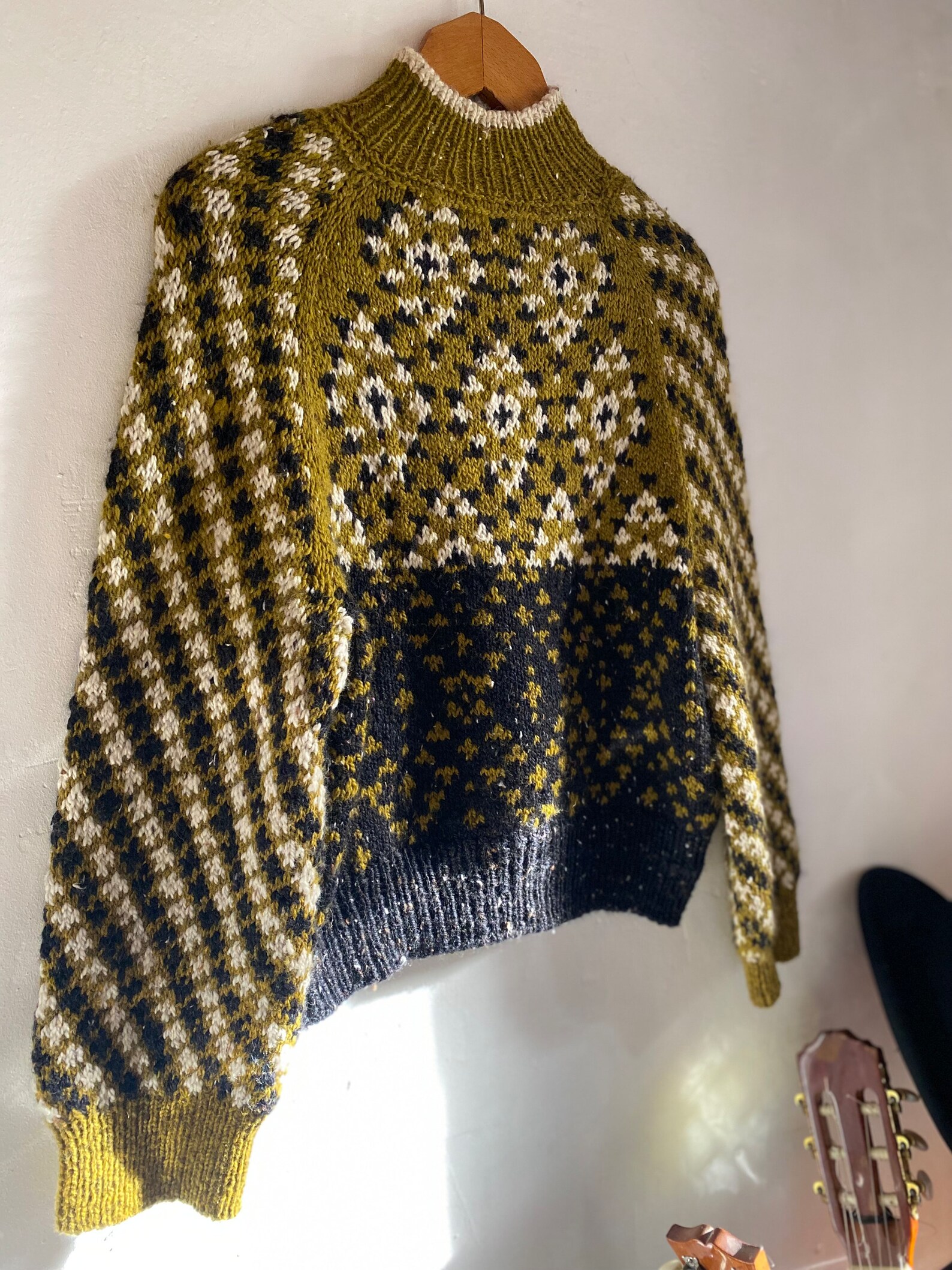 Colourwork Knitting Pattern for Women - Etsy UK