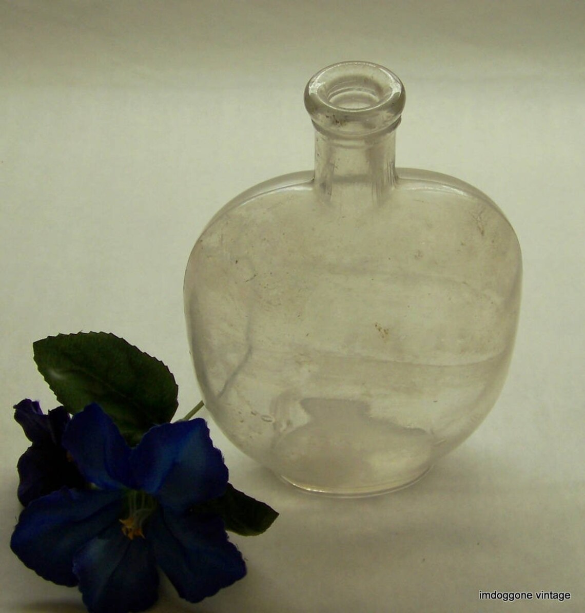 Vintage Handblown Pumpkin Seed Flask: Antique Farmhouse Decor, 8 ...