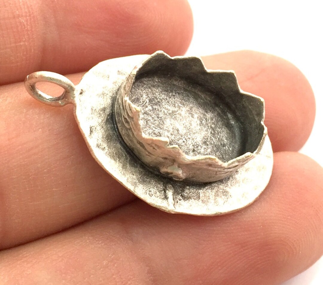Antique Silver Plated Brass Hammered Pendant Settings Blanks Mountings ...