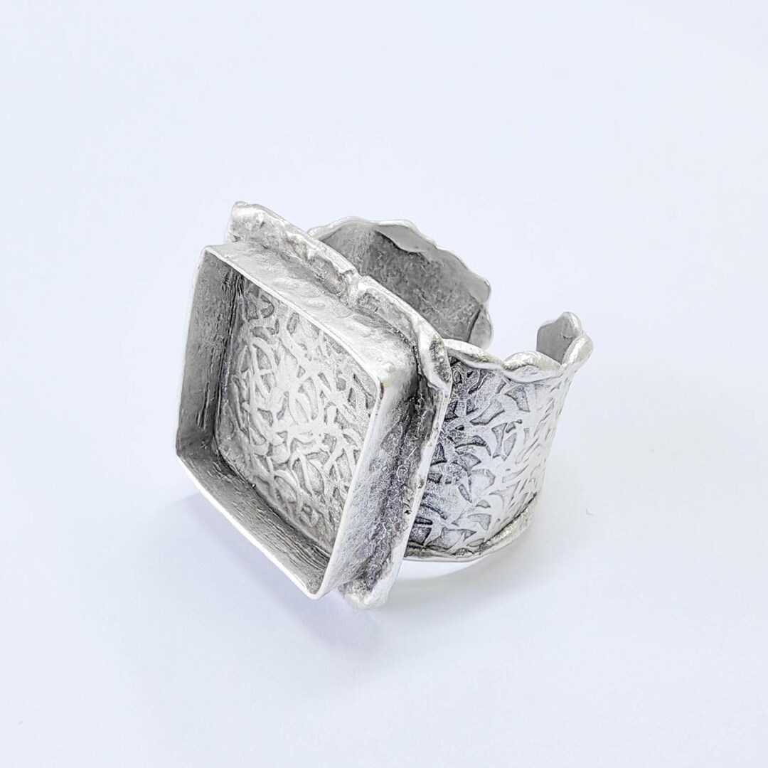 Adjustable Ring Base With Square Bezel, Textured Band, Antique Silver ...