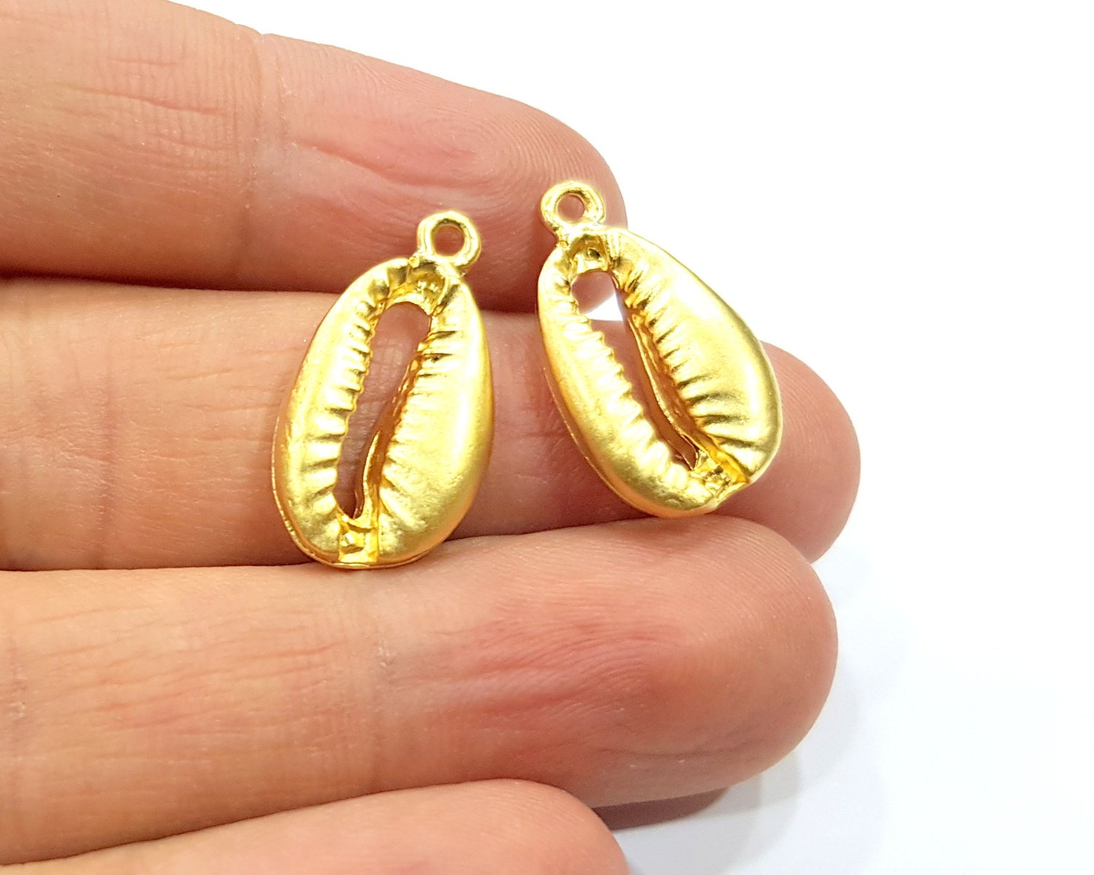 4 Cowrie Shell Charms Gold Charms Gold Plated Shell Charms - Etsy