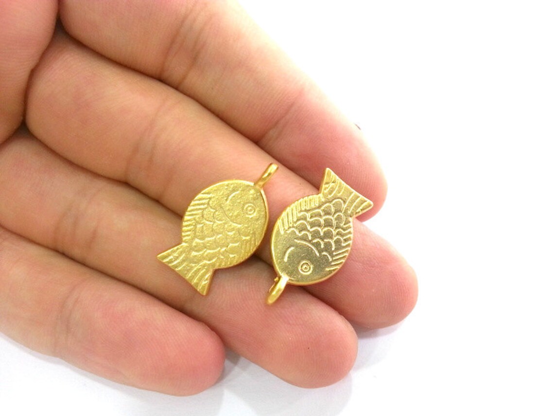 2 Fish Charms Gold Plated Fish Charms 25x15 Mm G19526 - Etsy