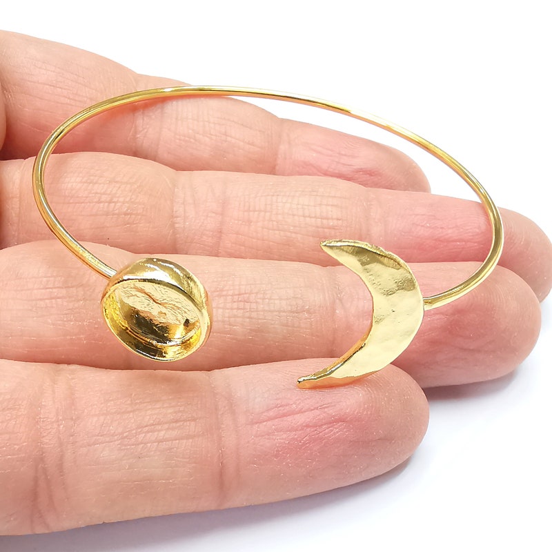 Moon Bracelet - Etsy