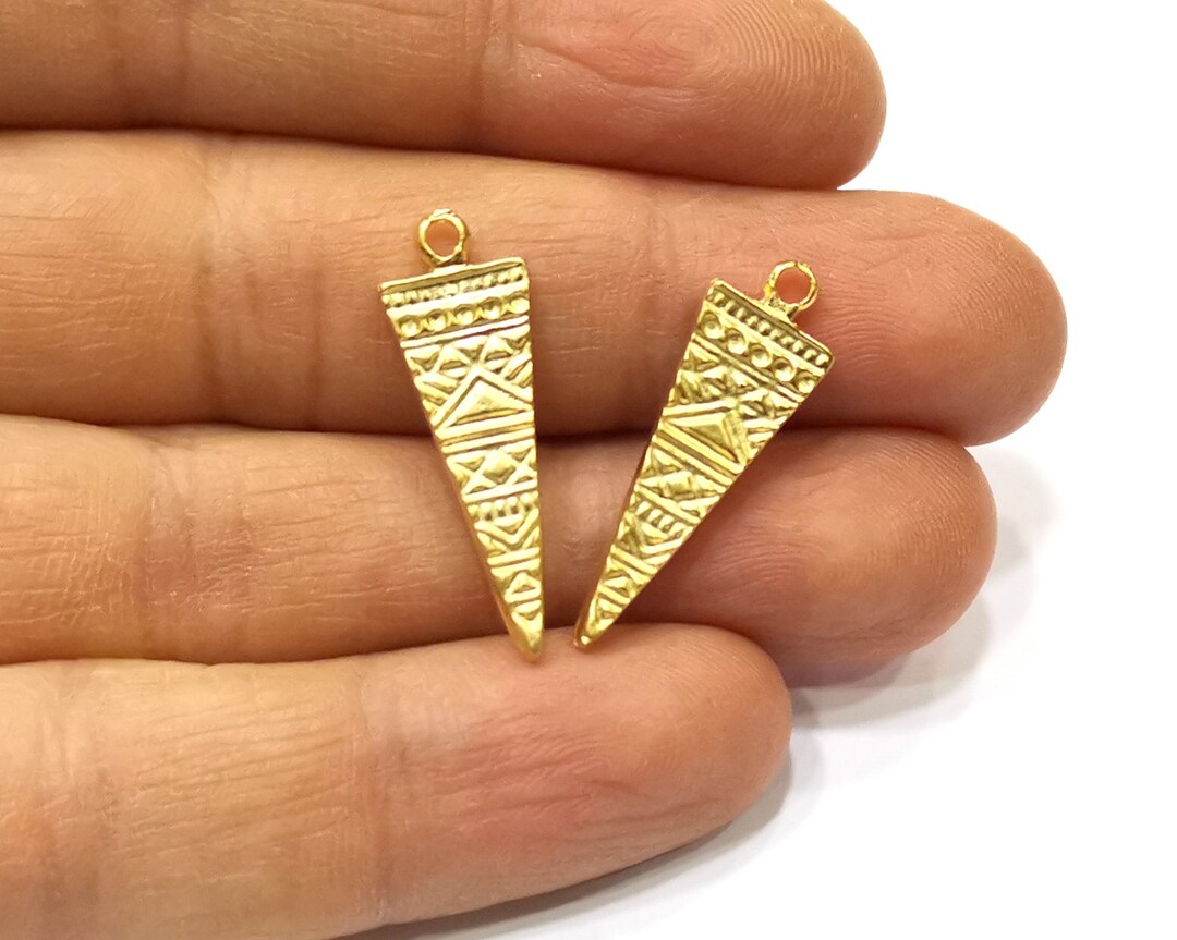 4 Gold Plated Triangle Charms (28x9mm) G16649 - Etsy