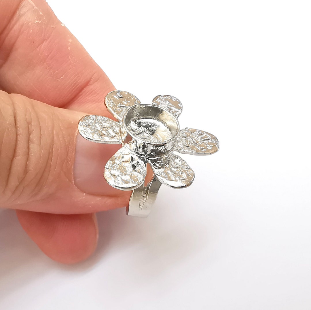 Shiny Silver Flower Ring Setting, Cabochon Blank, Resin Bezel, Mounting ...