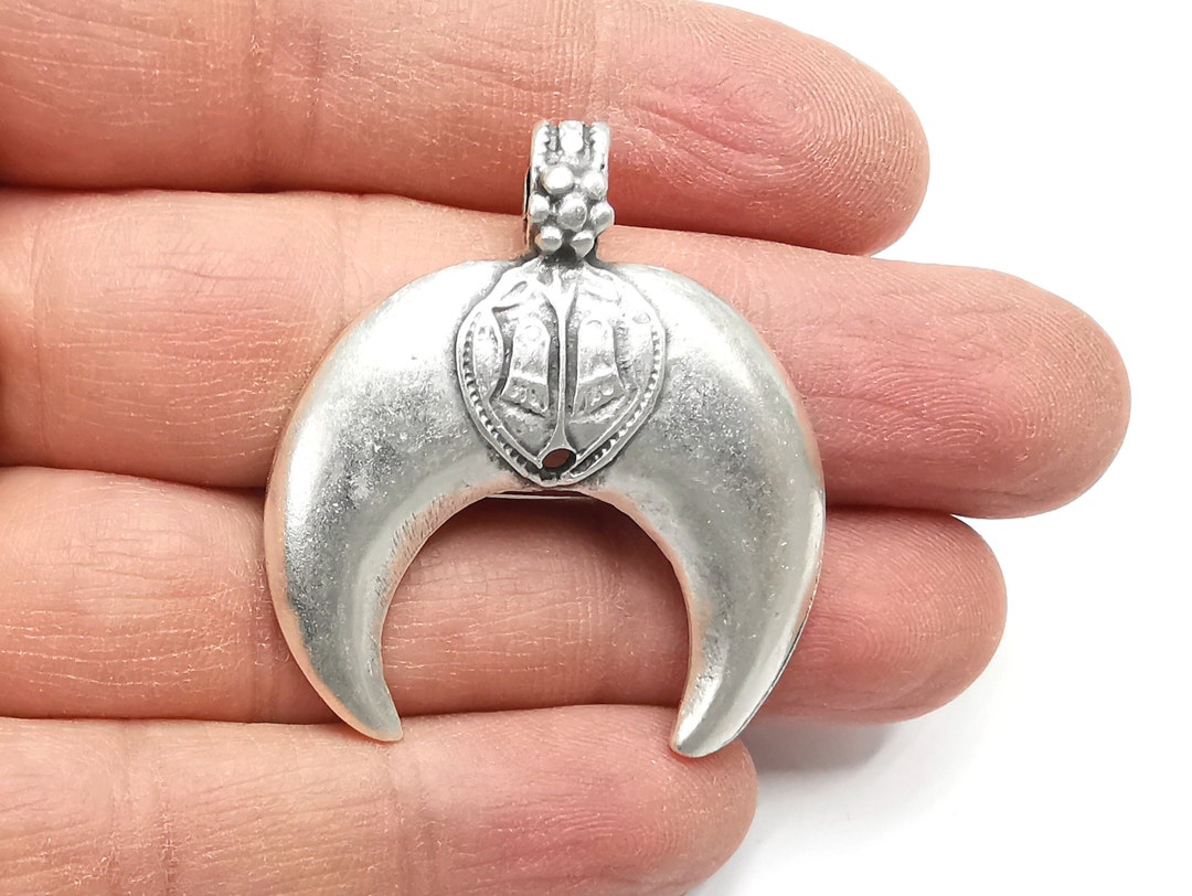Silver Crescent Pendant Antique Silver Plated Pendant (43x39mm) G17883 ...
