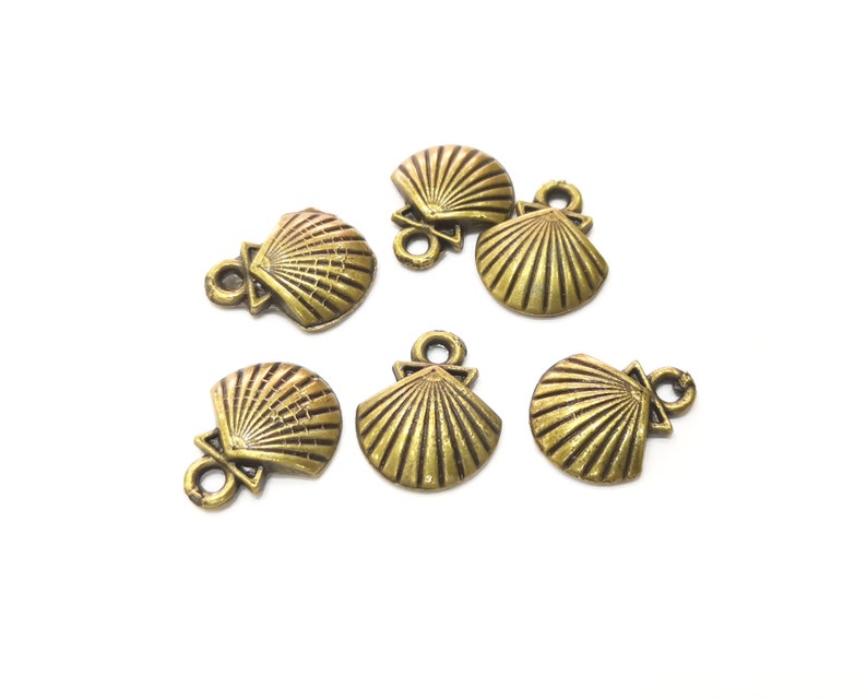10 Sea Shell Charms Antique Bronze Plated Charms 18x14mm - Etsy
