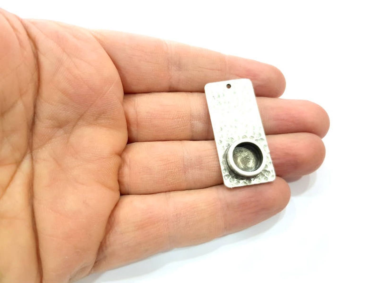 Hammered Pendant Bases Blank Charms Silver Pendant Antique Silver ...