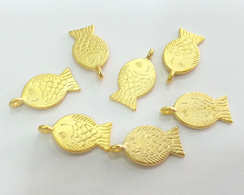 2 Fish Charms Gold Plated Fish Charms 25x15 Mm G19526 - Etsy