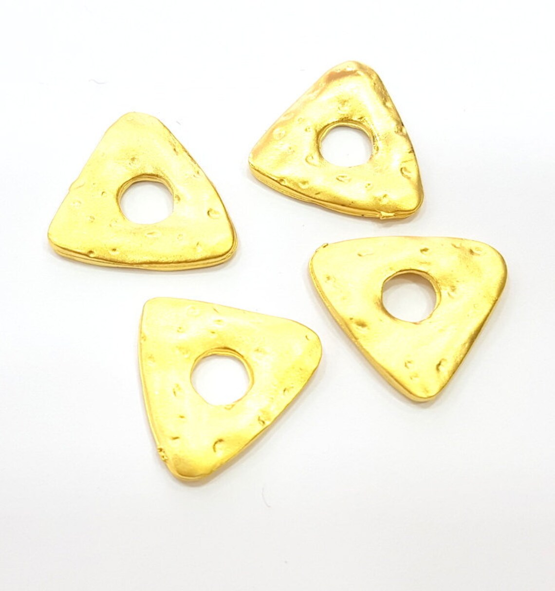 4 Gold Charms Gold Plated Triangle Charms 4 Pcs 20mm G6699 | Etsy