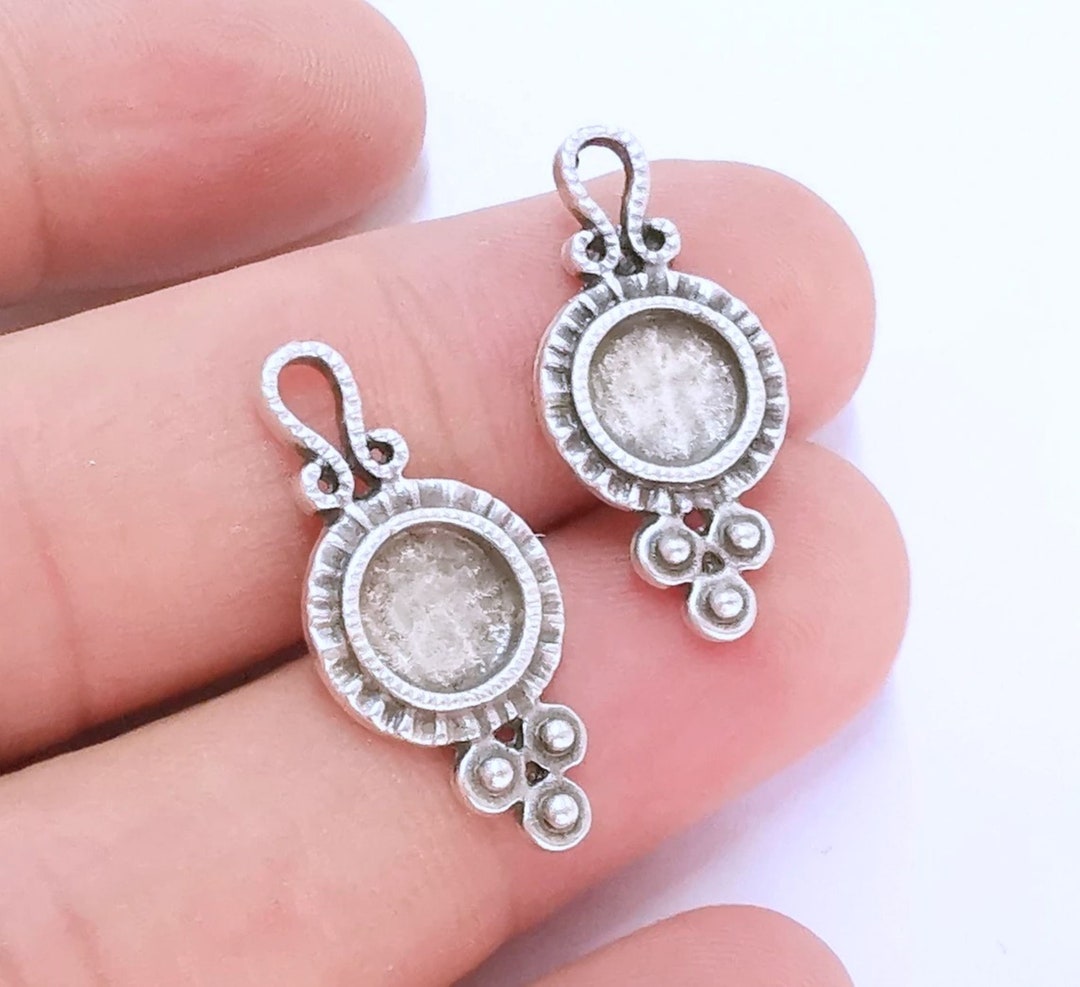 Antique Plated Silver Charm Blank Bezel Cabochon Resin Mounting ...