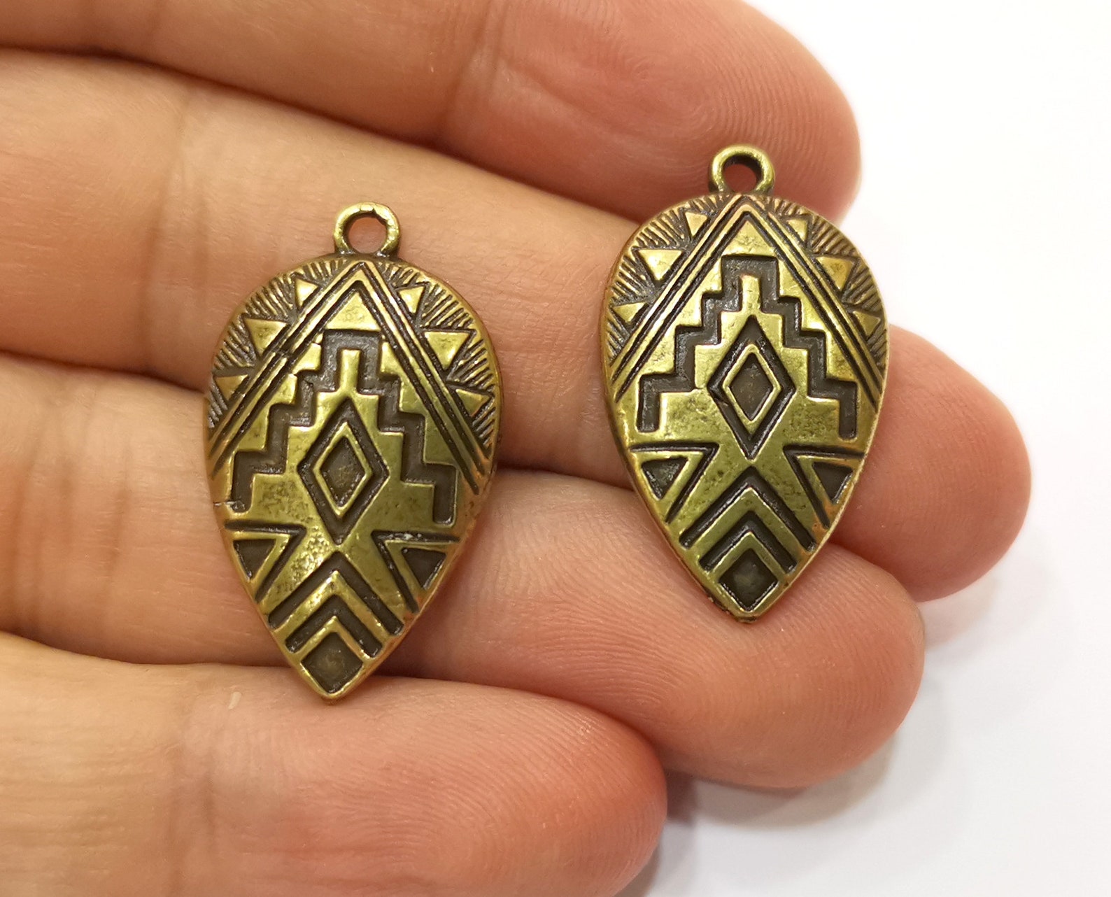 4 Antique Bronze Charms Antique Bronze Plated Charms (30x18mm) G18775 ...