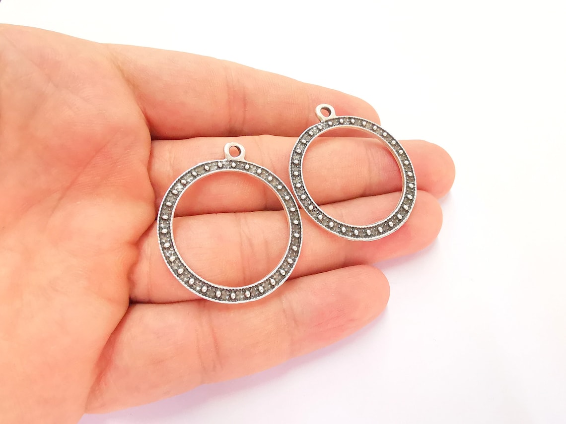 4 Antique Silver Circle Charms Antique Silver Plated Charms - Etsy