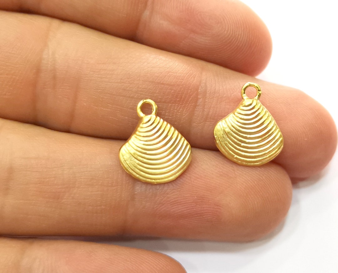 10 Sea Shell Charms Gold Plated Charms (15x12mm) G33846 - Etsy
