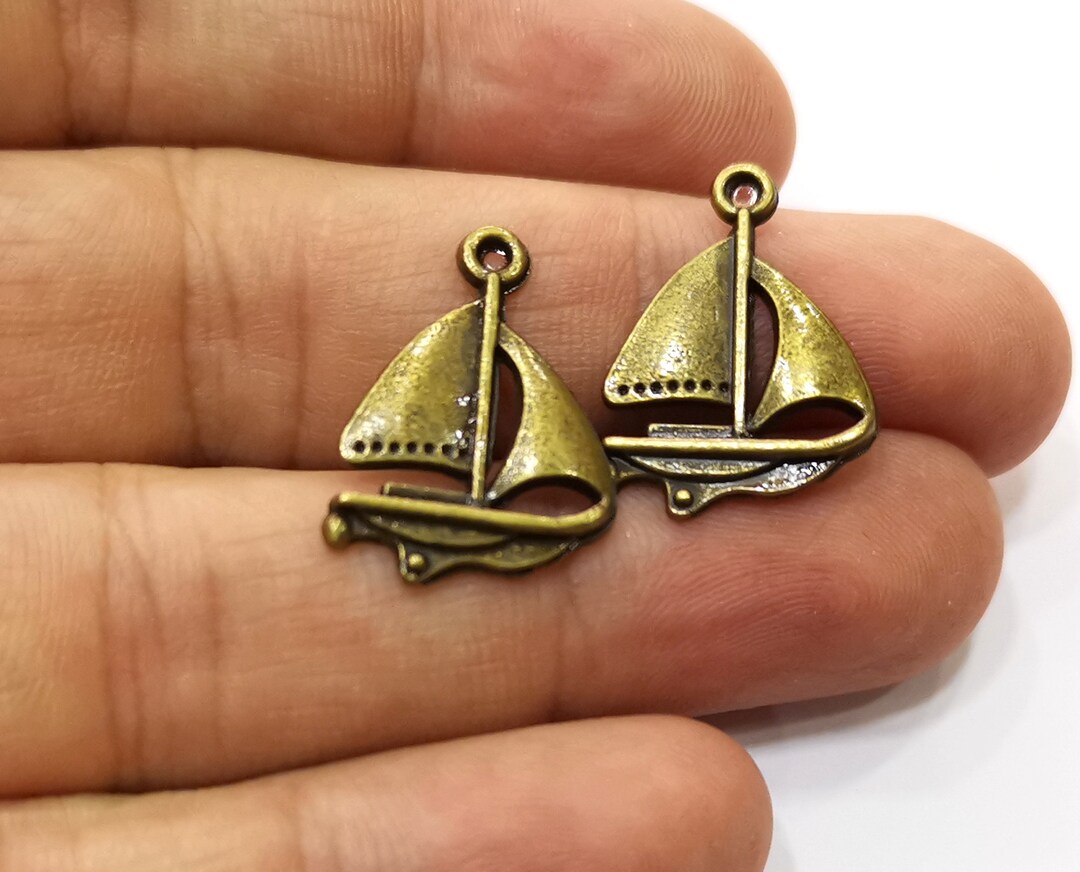 10 Sailing Ship Antique Bronze Plated Charms (23x17mm) G18284 - Etsy