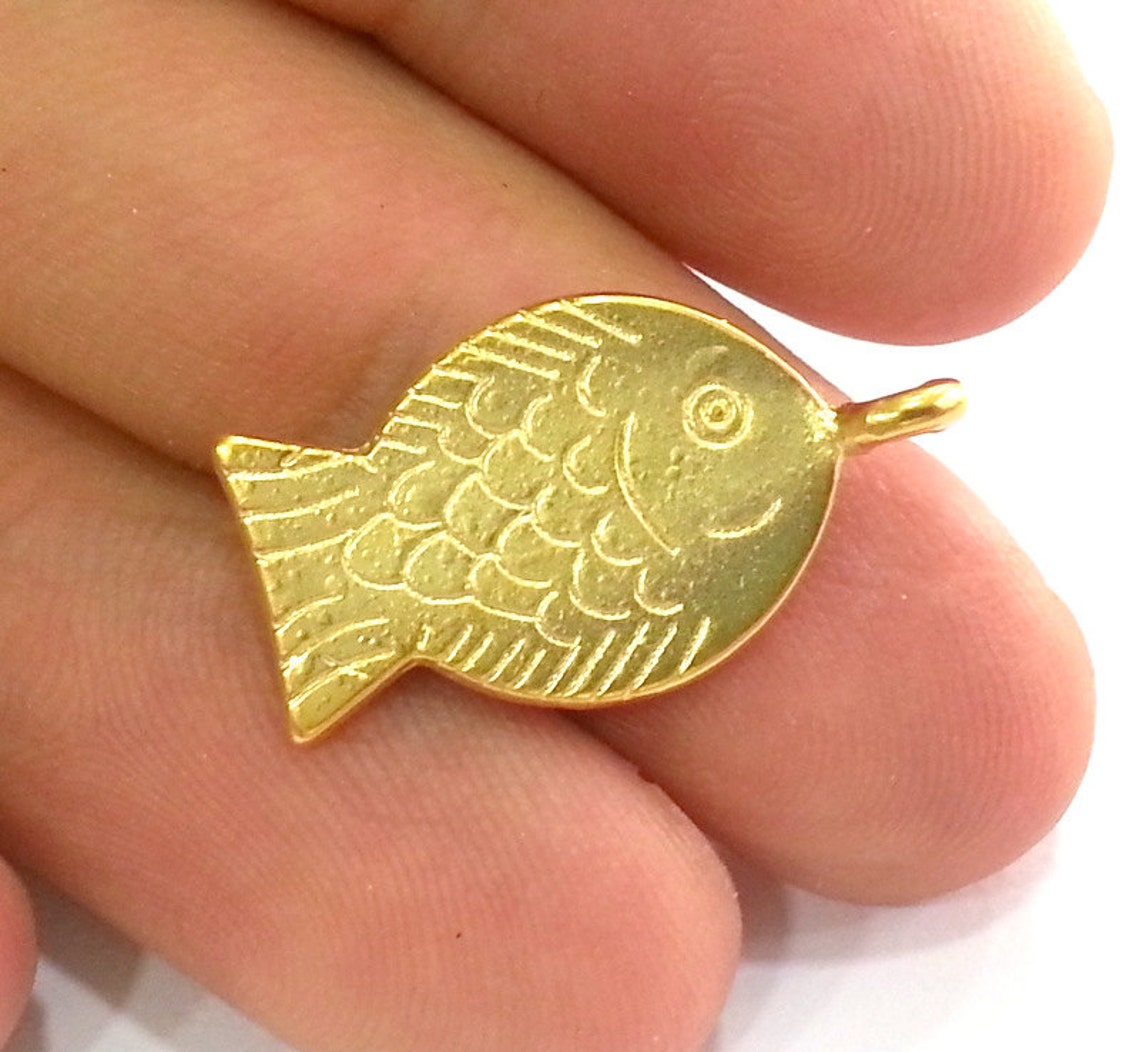 2 Fish Charms Gold Plated Fish Charms 25x15 Mm G19526 - Etsy