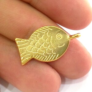 2 Fish Charms Gold Plated Fish Charms (25x15 Mm) G19526 - Etsy