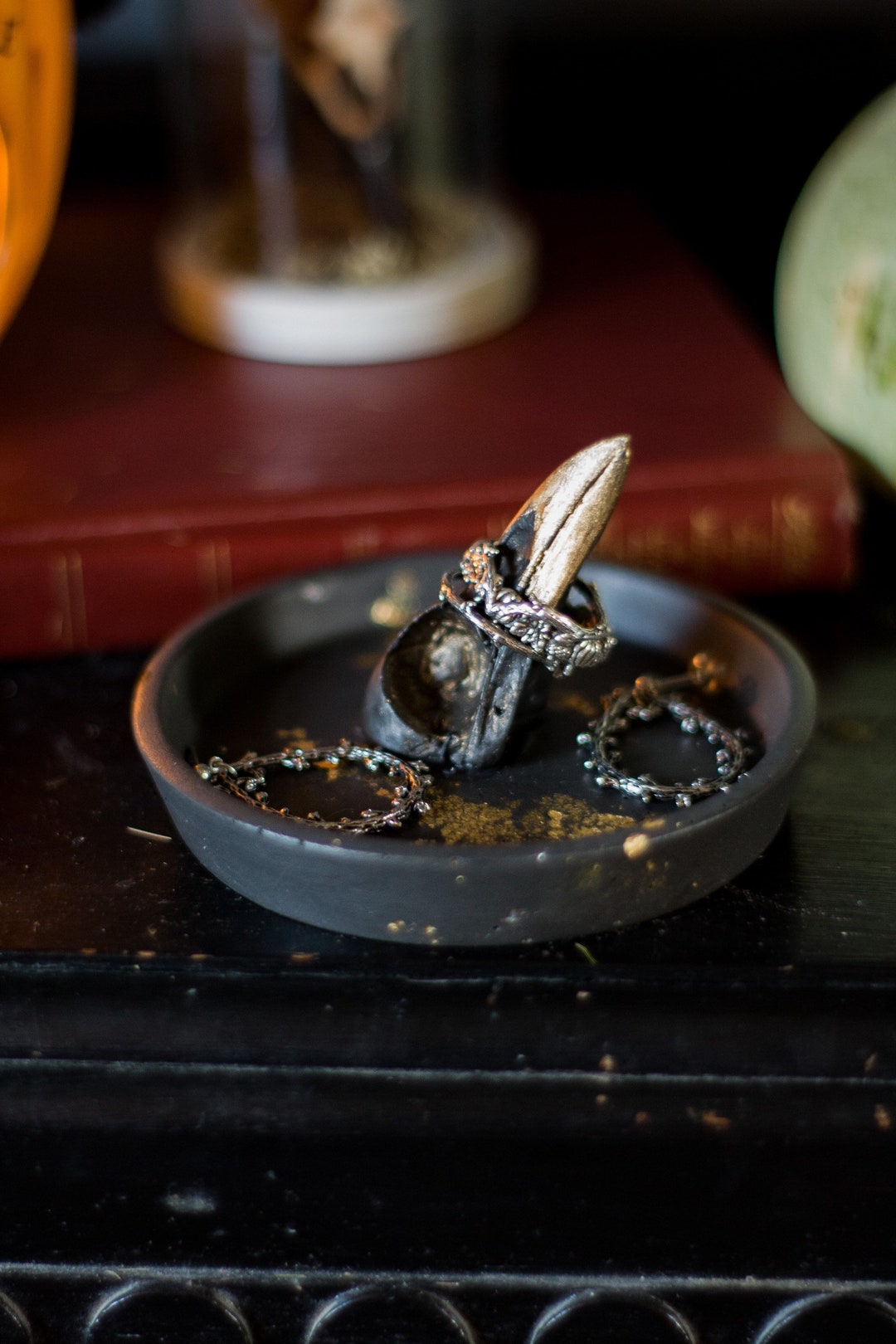 Trinket Dish and Ring Holder, Eco Resin Magpie Skull, Gothic Home Decor ...