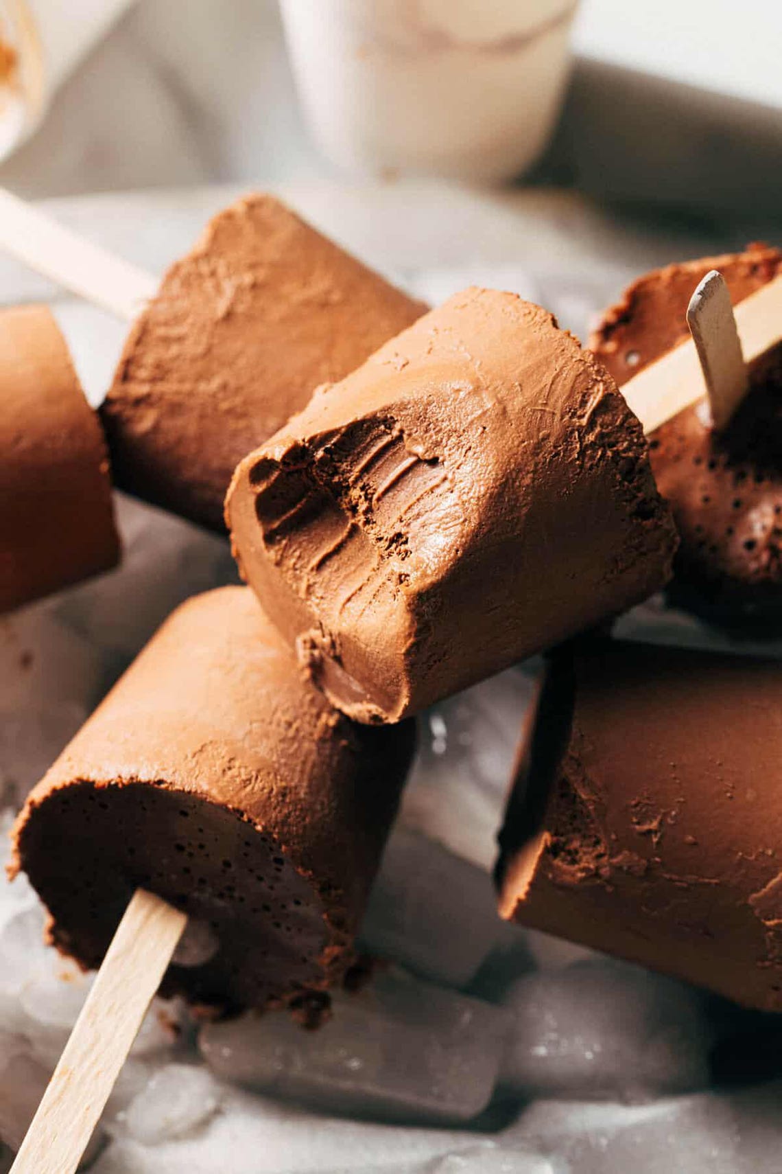 Chocolate Fudge Popsicles Recipe | Creamy Homemade Frozen Treats | Easy ...