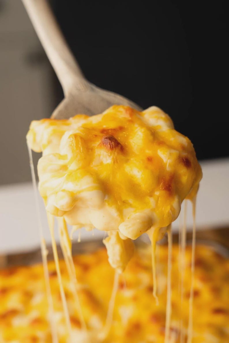 Classic Mac and Cheese Recipe | Creamy Baked Pasta Comfort Food ...