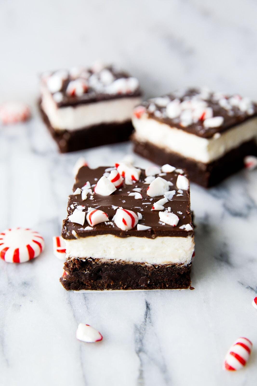 Peppermint Bark Recipe | Easy Holiday Chocolate Treat With Crushed ...