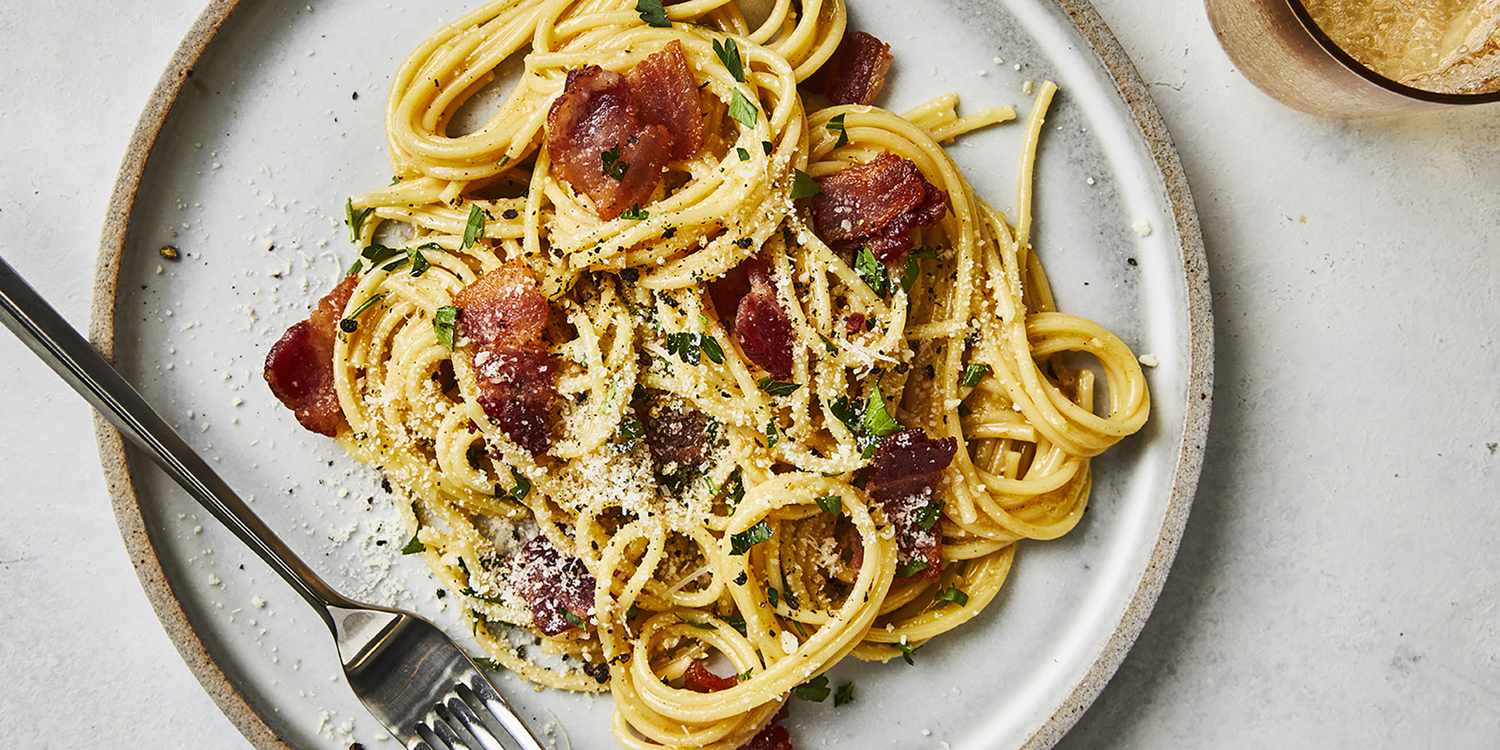 Authentic Spaghetti Carbonara Recipe | Traditional Italian Pasta ...
