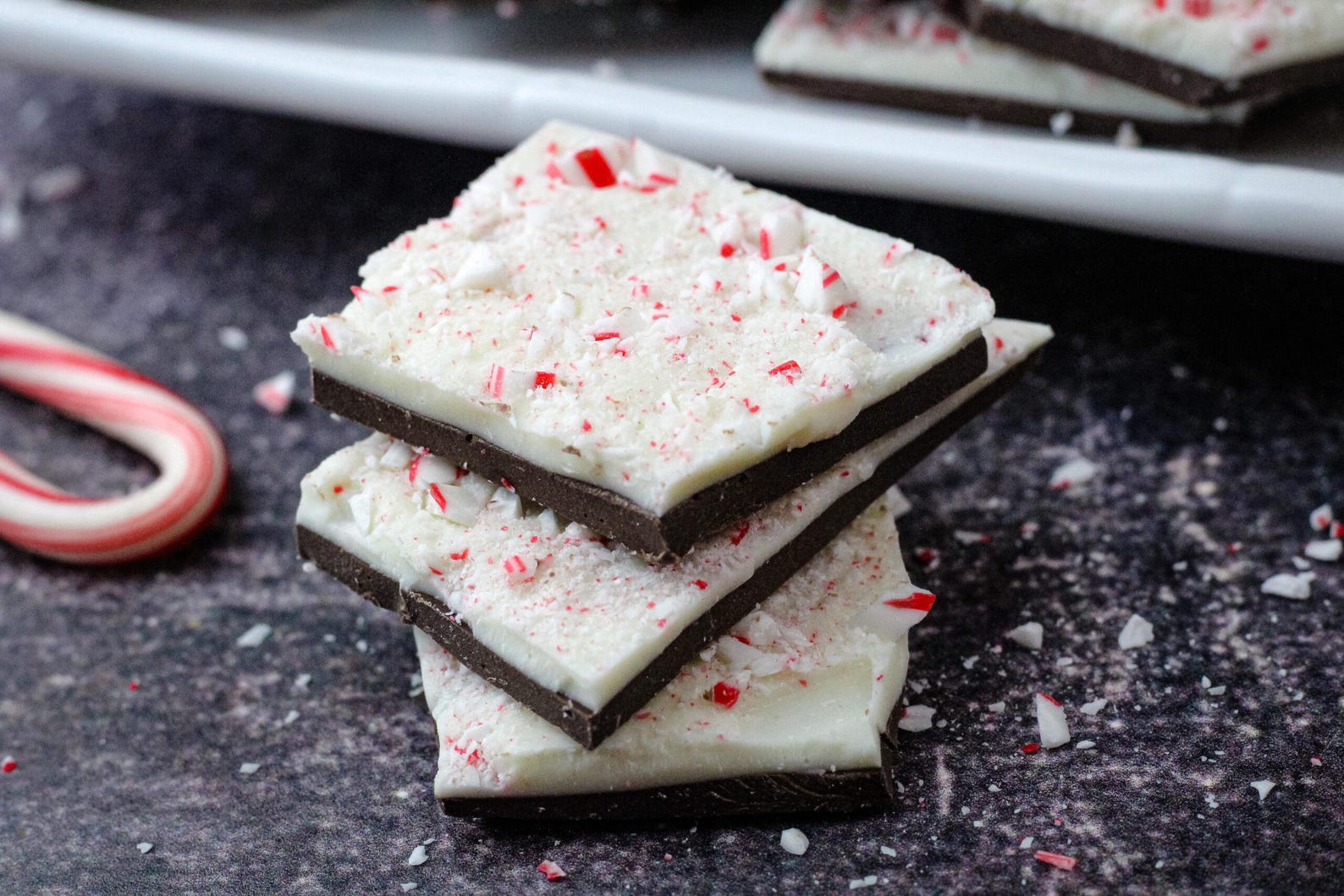 Peppermint Bark Recipe | Easy Holiday Chocolate Treat With Crushed ...