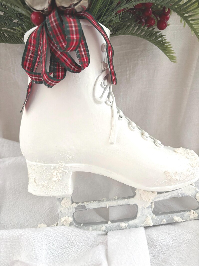 Ice Skate Front Door Decoration, Winter Shabby Cottage Decor - Etsy