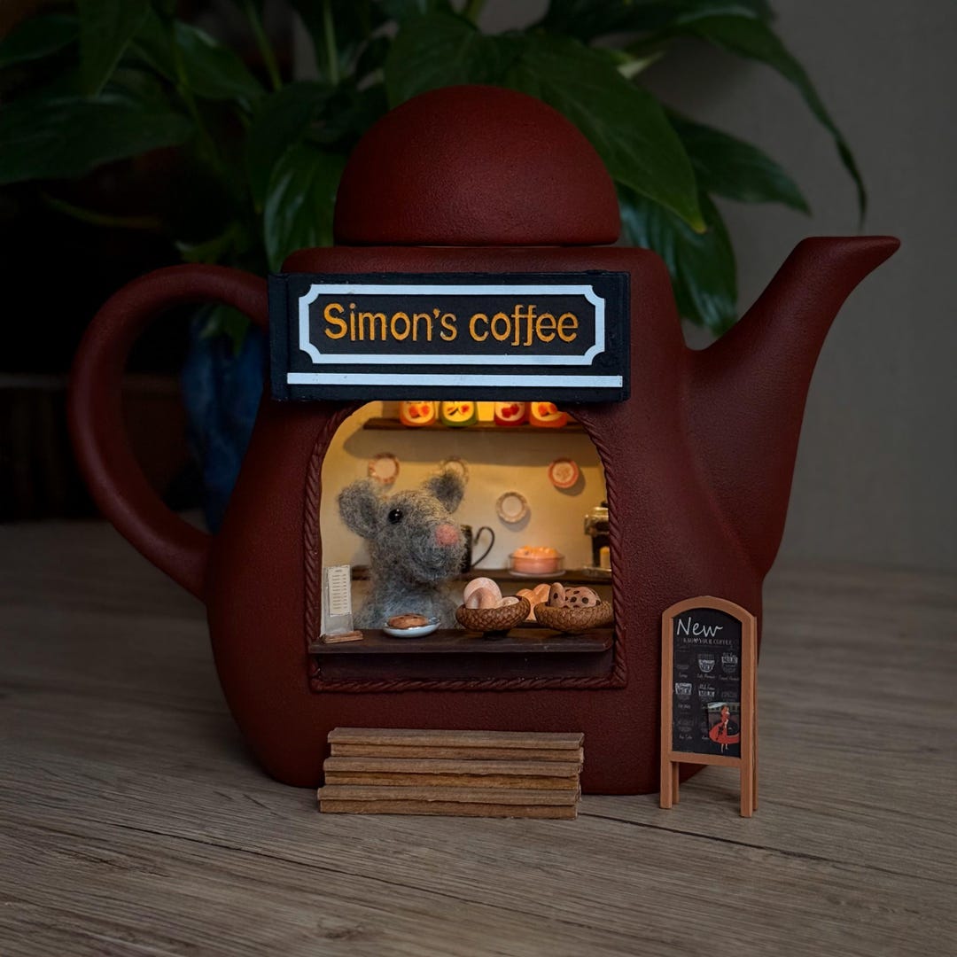 One-of-a-kind Miniature Diorama – Simon’s Coffee Scene With Cozy Mouse ...