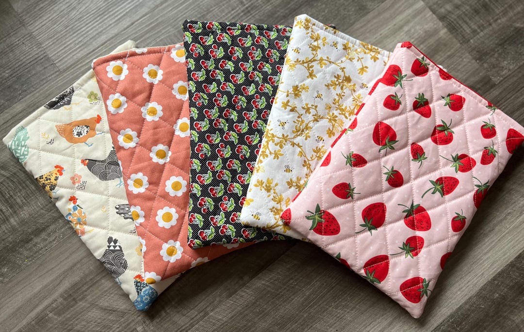 Quilted Book Sleeve: Handmade Cotton Book Cover - Etsy