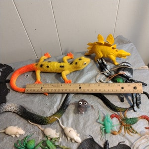 1980s 90s Lot Vintage Toys Dinosaur Bat Rubber Snake Spider Alligator ...