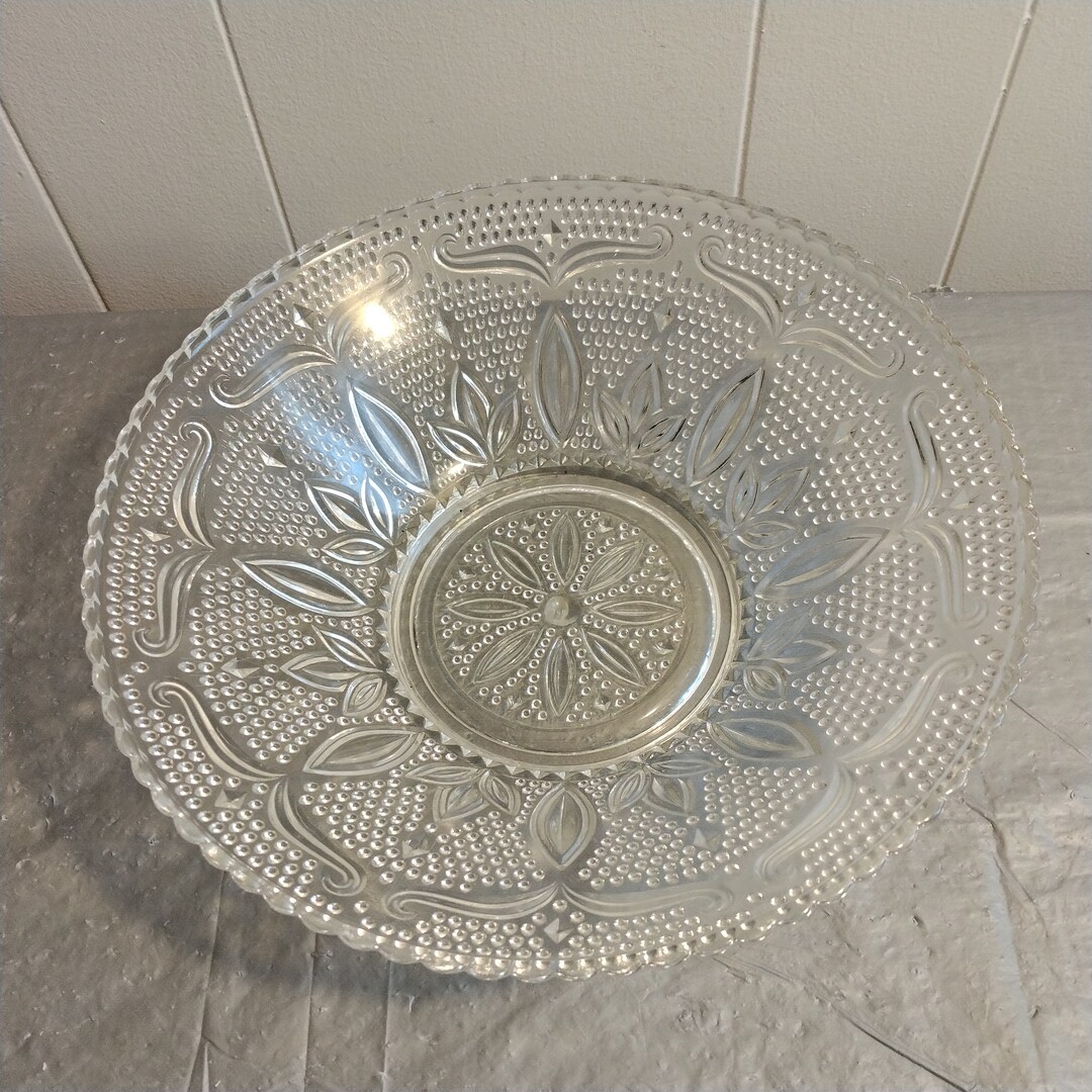 Vintage Raised Dot Fruit Bowl Serving Bowl, Flower Floral Center, Clear ...