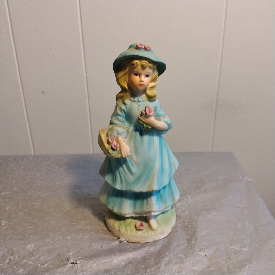 1973 Japan Vintage Avon Girl Figurine - Etsy