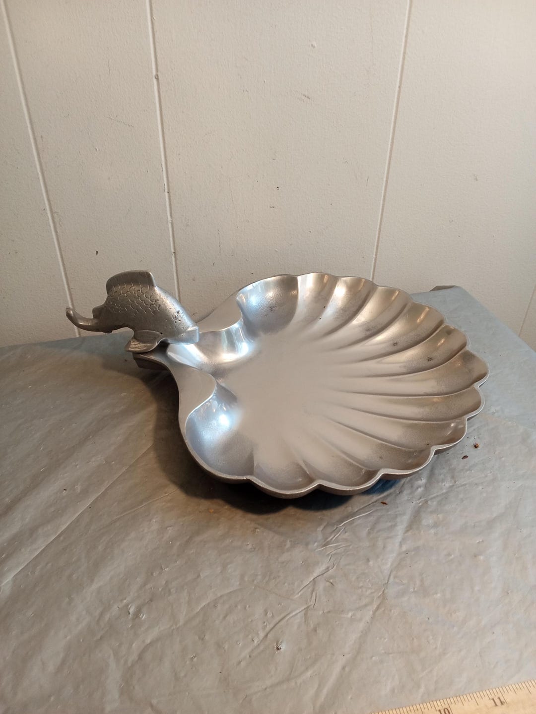 Pewtarex Fan Shell Dish With Fish Handle - Etsy