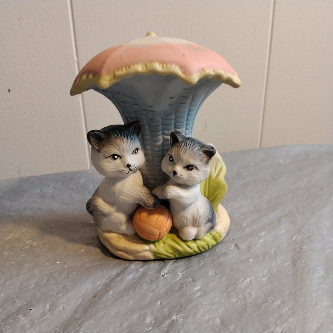 Ceramic Cat Vase, Cats Under Umbrella - Etsy