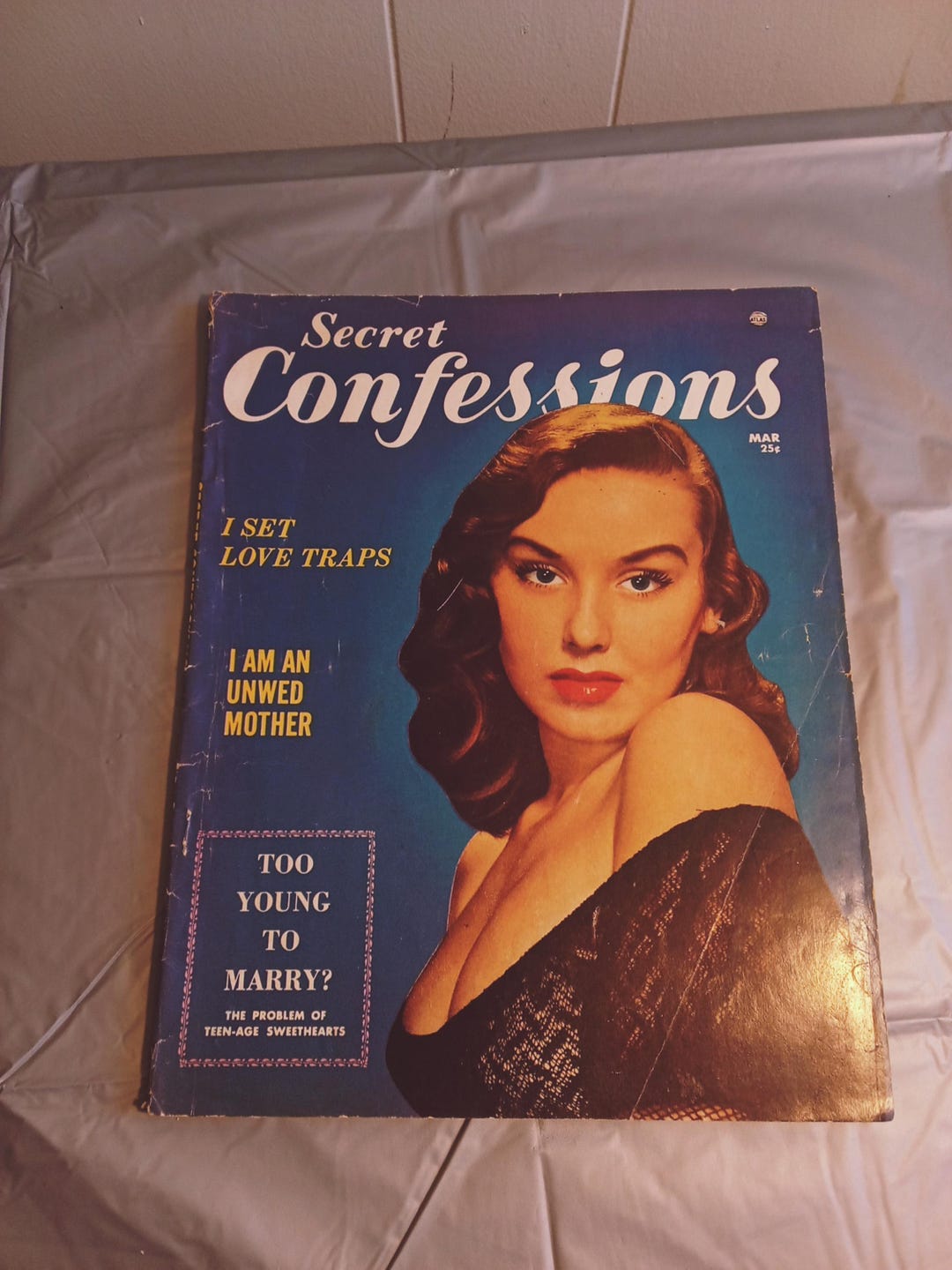 March 1953 Secret Confessions Magazine, I Set Love Traps, Teenage ...
