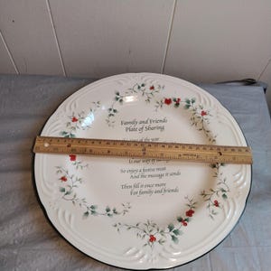 Pfaltzgraff Winterberry Platter With Family & Friends Saying - Etsy